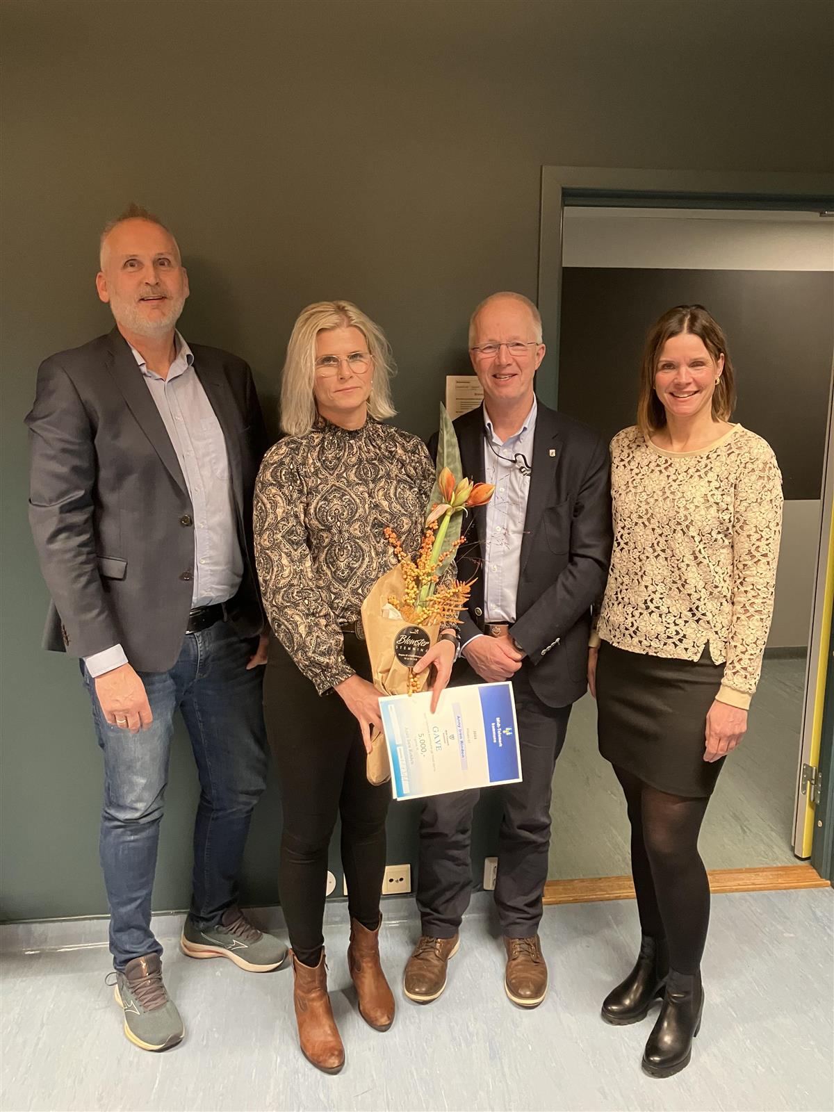 Feiring av 25- og 40- års jubilanter som ansatte i kommunen - Midt ...